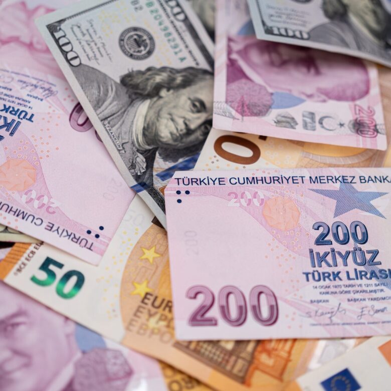 Euro en Turquie : est-il accepté dans les zones touristiques